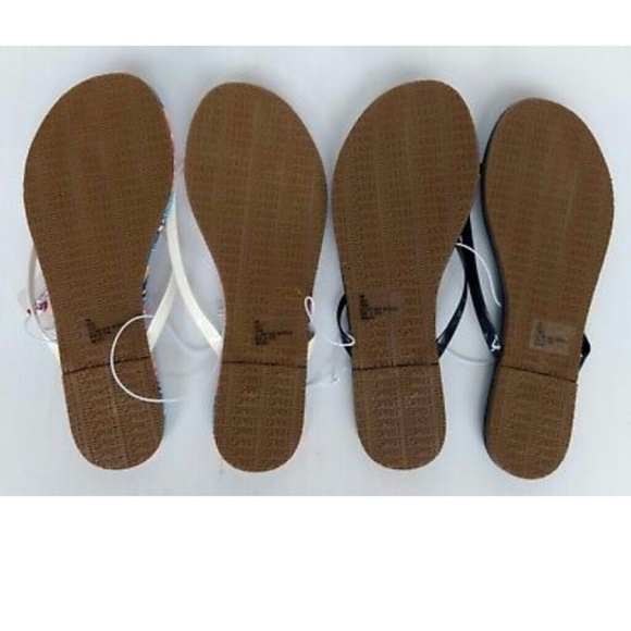 Esprit | Shoes | Esprit Party Flip Flops Flat Thong Sandals | Poshmark